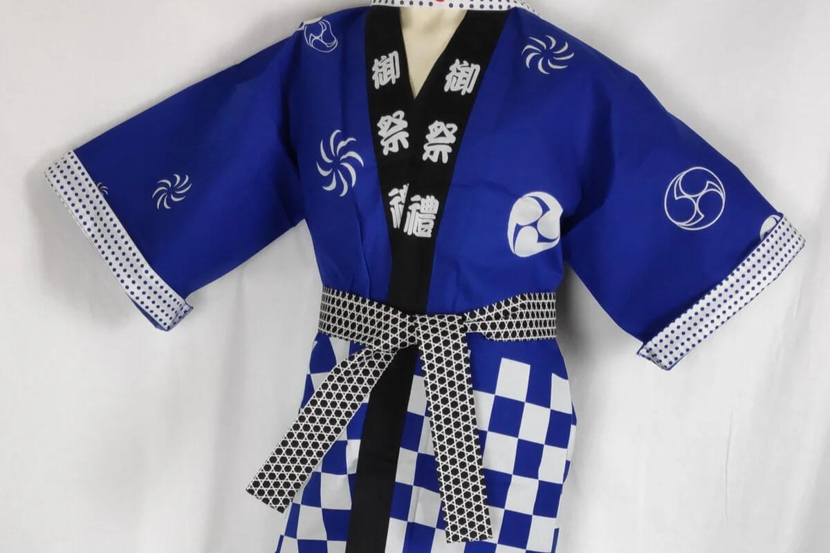 Top 10+ Traditional Japanese Clothing You’ll Want to Wear – Multi ...