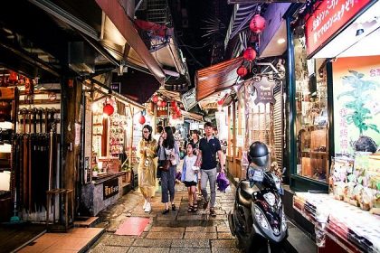 10+ Best Taiwan Tours & Vacation Packages 2023 - 2024 with Local